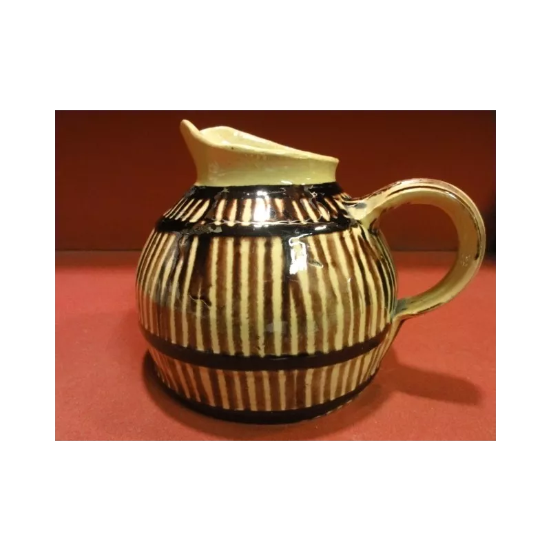 1 PICHET A VIN EN GRE VERNISSE