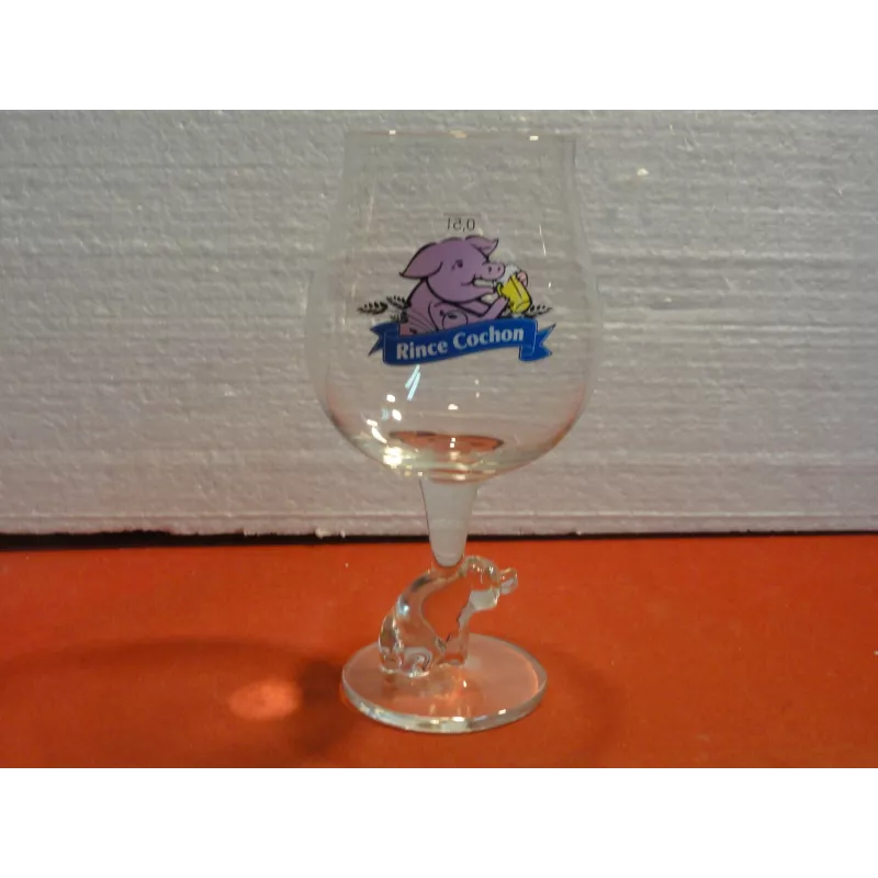 1 VERRE RINCE COCHON 25/ 50CL HT. 20.00CM