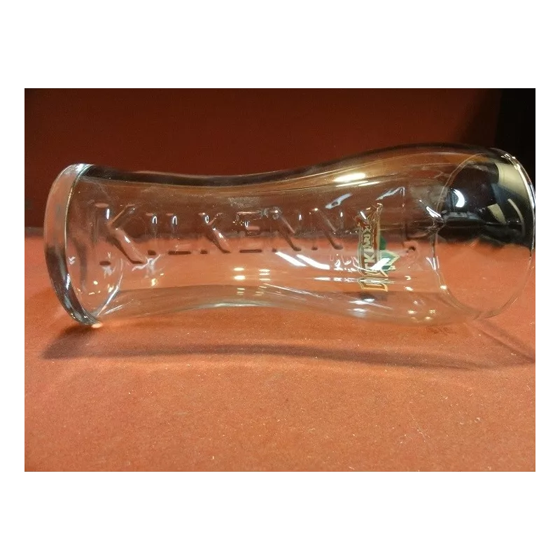 1 VERRE KILKENNY 50CL HT.18.30CM