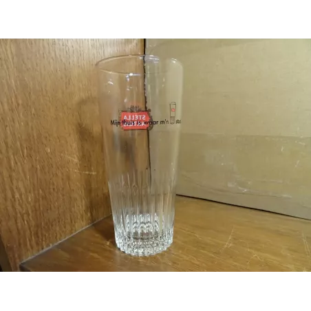 1 VERRE STELLA ARTOIS 25CL HT 14.70CM