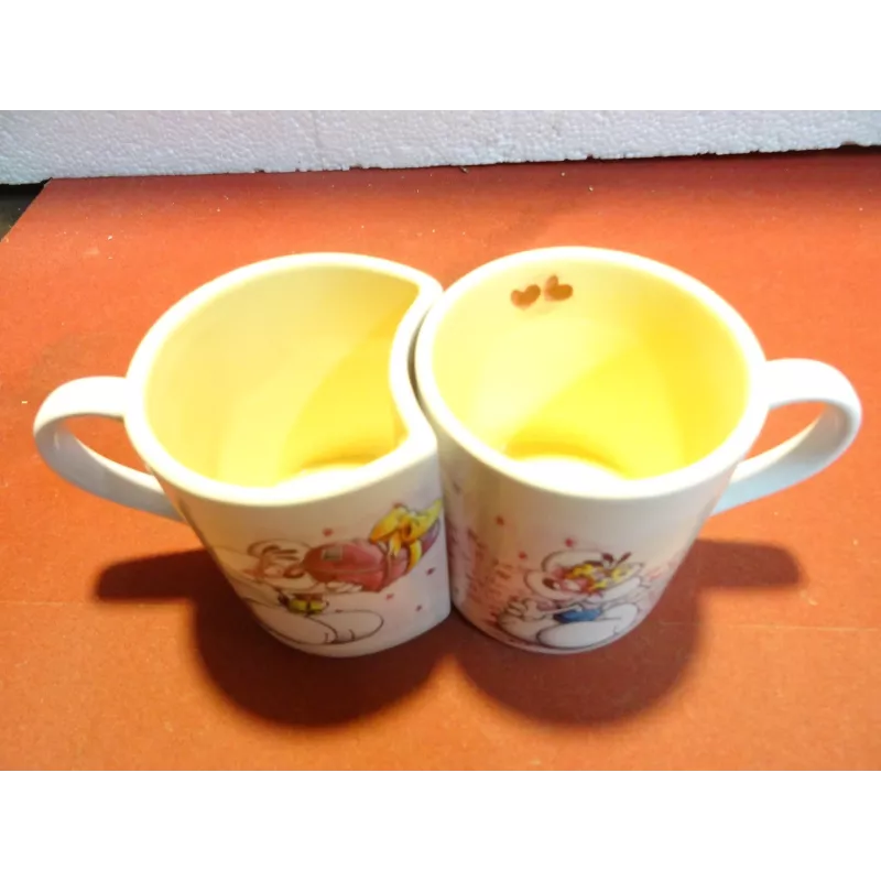2 MUGS DIDDL HT 9CM