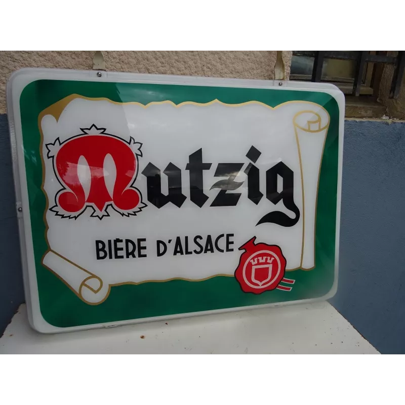 ENSEIGNE MUTZIG 76CM X57CM ANCIENNE COMME NEUVE