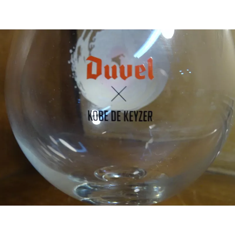 1 VERRE DUVEL COLLECTOR KOBE DE KEYZER