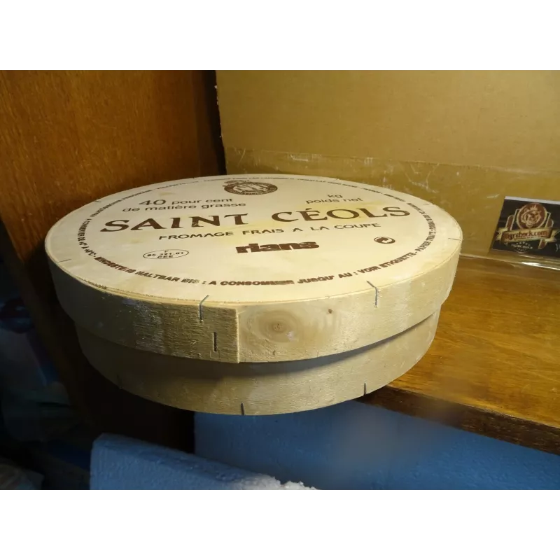 BOITE A FROMAGE SAINT CEOLS RIANS DIAMETRE 27CM