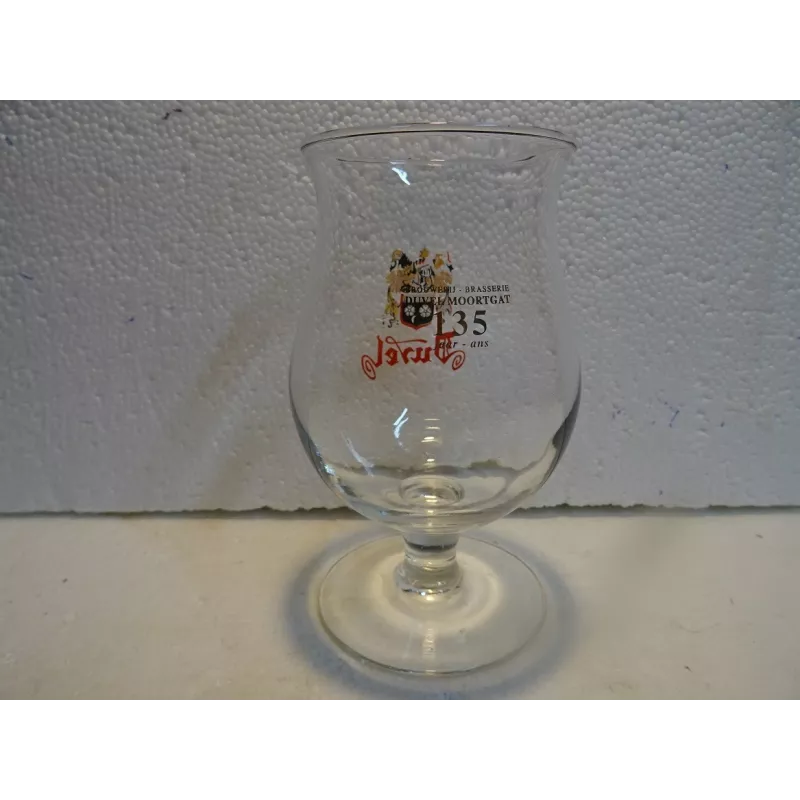 1 VERRE DUVEL COLLECTOR LES 135ANS
