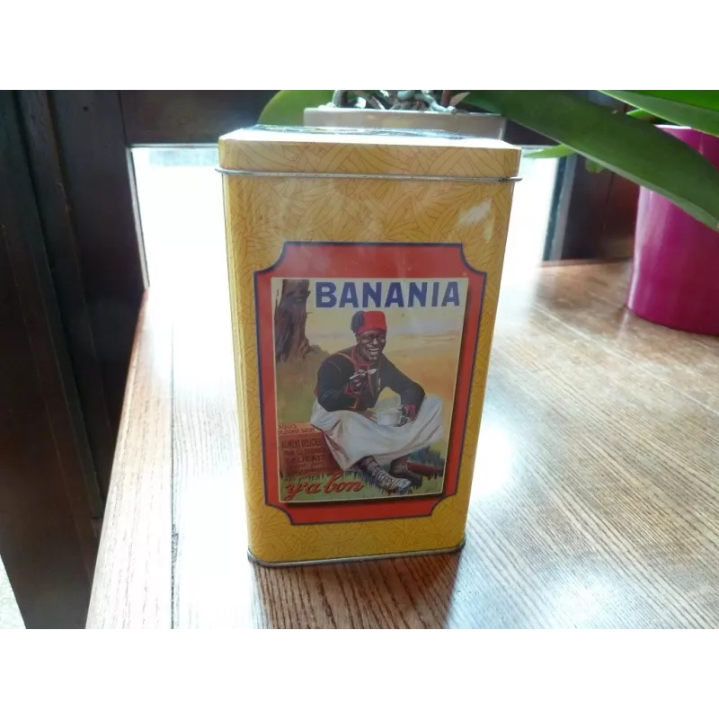 BOITE BANANIA 8.70CM X8.70CM HT 15CM